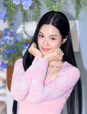 [사진]이수현,'꽃이 활짝' - OSEN