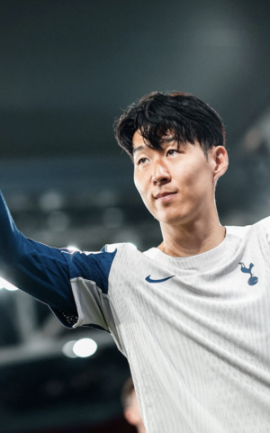 "손흥민, 토트넘에서 중요한 역할 맡은 선수" 프랭크 감독, 이례적 '긍정 메시지'... SON 잔류 힌트일까 - OSEN