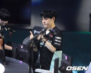 3G 연속 POM 선정 ‘쇼메이커’, “피어엑스전, 꼭 이기겠다” - OSEN