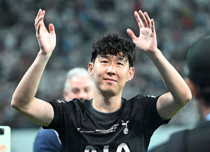 英 현지 언론도 '휘둥그레'..."LA 가는 SON, 리그 역사상 최고 이적료" 토트넘의 배려 있었다 - OSEN