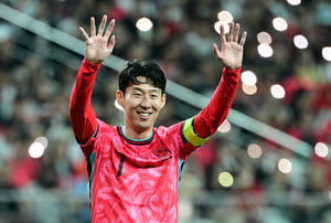 완전체에 가까운 홍명보호, SON 톱에 김민재 복귀...거기다 카스트로프 첫 발탁까지 - OSEN