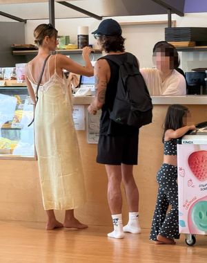 [단독] 키즈카페서 류승범을 보다니…♥슬로바키아 아내 5살 딸 나엘리와 훈훈 가족(종합) - OSEN