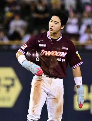 [사진]안도하는 이주형 - OSEN