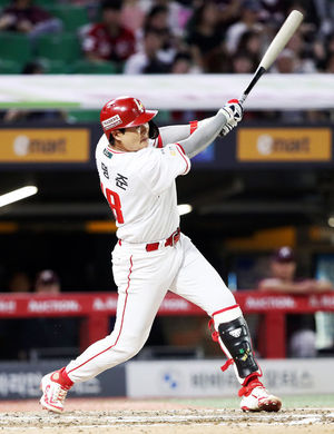 ‘앤더슨 10승+고명준 12호 홈런’ SSG, 3위 수성 성공…키움 잡고 2연승 질주 [인천 리뷰] - OSEN