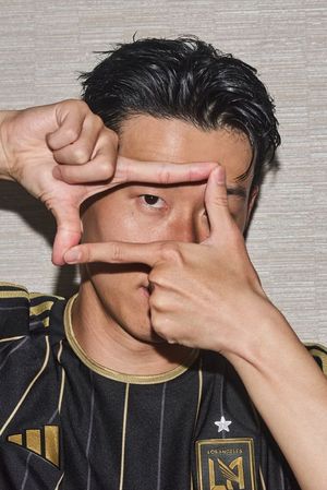 '손흥민 효과' 어디까지...LAFC, 한국어 중계 전격 시작! MLS 최초 한국어 라디오 방송→"홍명보 이후 21년 만의 새 역사" - OSEN