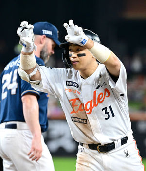 [사진]한화 손아섭, '이제는 역전으로' - OSEN