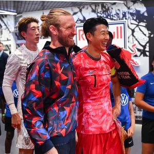 "SON 왜 미국 위해 안 뛰어?" 손흥민 1골 1도움 폭발→"美 월드컵 우승 도와줘!" LA 의원 발언 재조명..."그녀가 거짓말했다" - OSEN