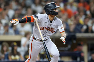 [속보] ‘9월 타율 6할대’ 이정후 타격 물올랐다! 너클 커브 공략→4G 연속 안타…SF 첫 안타 주인공 - OSEN