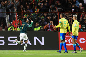 티베트에 경기장 지으면 중국이 WC 간다고? 선수들이 먼저 쓰러진다” - OSEN