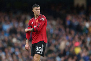 '맨유 전설의 GK' 슈마이켈, '1377억 원' 세슈코 영입에 의문..."호일룬이랑 똑같아졌어" - OSEN