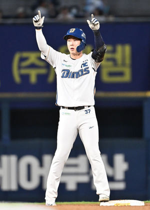 ‘10G 타율 .333 2홈런 8타점’ 해결사 박건우 사라진 NC, 옆구리 통증으로 대타 대기 [오!쎈 창원] - OSEN