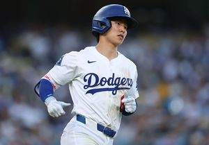 9월 타율 .071 충격 부진에도, “김혜성, 다저스 포스트시즌 로스터 포함” 美 깜짝 전망…ML 첫해 가을 무대까지 밟을까 - OSEN