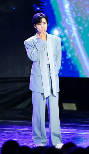 [사진]김희재, '손키스 날리며' - OSEN