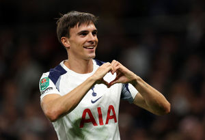 '사생활 이슈' 팔리냐? 프랭크의 남자로.. 토트넘도 8경기 만에 만족 '완전 영입 OK' - OSEN