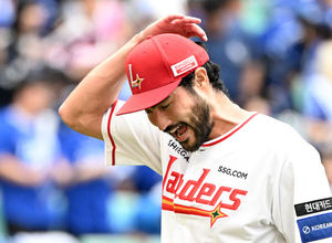 홈런 2방에 무너진 화이트, 충격 3회 조기강판…SSG, 준PO 시작부터 대위기 [준PO1] - OSEN