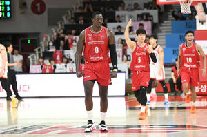 '오브라이언트-변준형 폭격' 정관장, SK 잡고 공동 1위 등극...KCC-DB도 웃었다 [종합] - OSEN