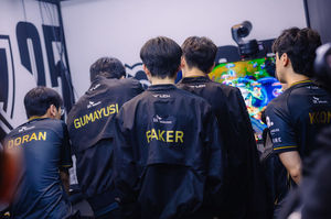 [롤드컵] IG의 반격…T1, IG 밴픽 전략에 말리면서 1-1 동점 허용 - OSEN