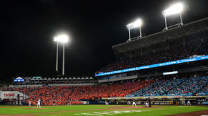 [사진]PO3차전 만원관중 - OSEN