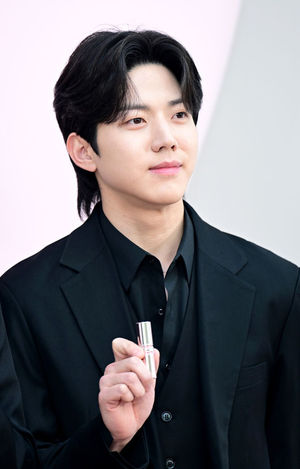 데이식스 도운, 삼성서울병원 1억 기부..“선한 영향력 노력” [공식] - OSEN