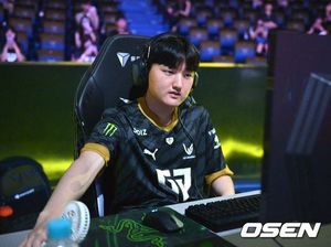 [오피셜] '구마유시' 대신 '페이즈'...T1, 김수환과 3년 계약 - OSEN