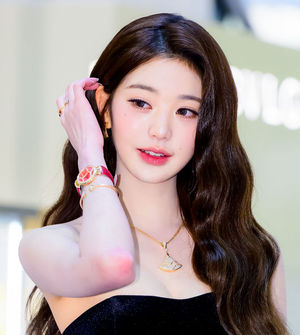 [사진]장원영, 주얼리 보다 예쁘네 - OSEN