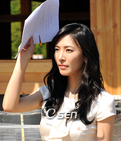 [사진] 김소연, 햇살이 따가워