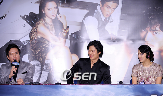 [사진]조재현,'내가 분위기 메이커'