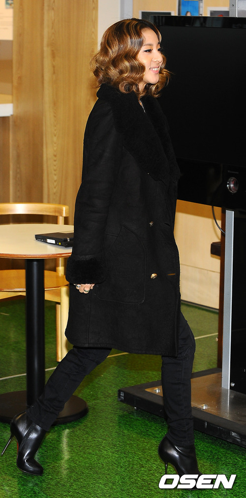 [사진]2NE1 산다라박,'추위에는 노출도 없습니다!'