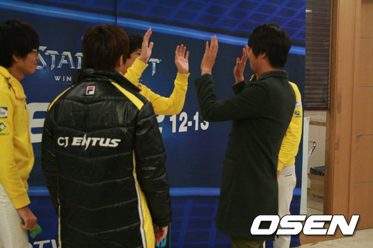 '김정우 2킬 활약' CJ, 악몽의 5연패 탈출 - OSEN