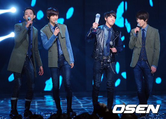 씨엔블루, 日 새 싱글로 현지 벨소리 차트 1위