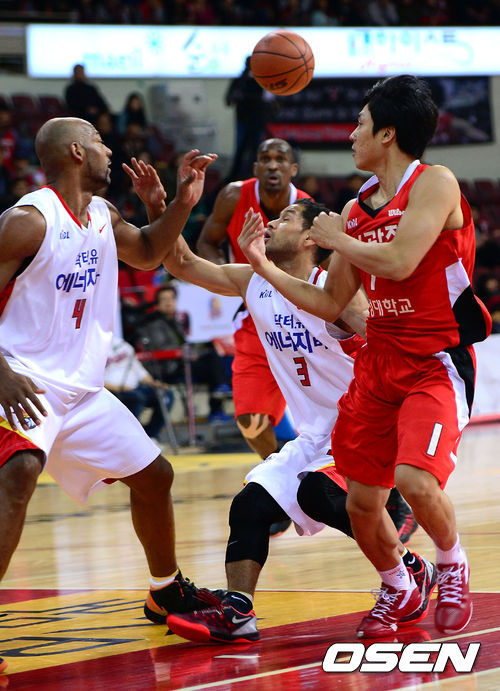 '이정현 13점 6R' KGC, 오리온스 잡고 6강 PO 선승