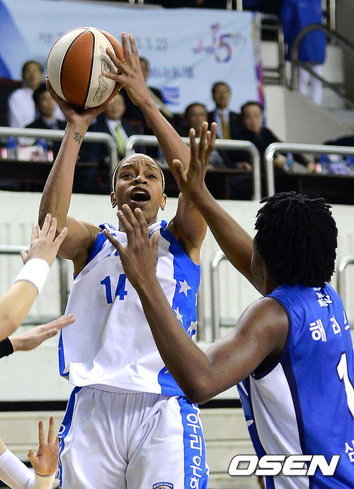 ‘구관이 명관’ 탐슨-샌포드, 나란히 WKBL 1,2순위 선발