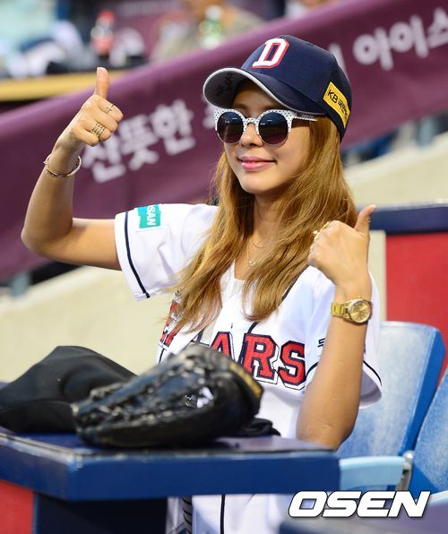 [사진]김준희, '두산이 최고'