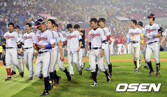 [사진]LG,'선두 자리 올라가기 힘드네'