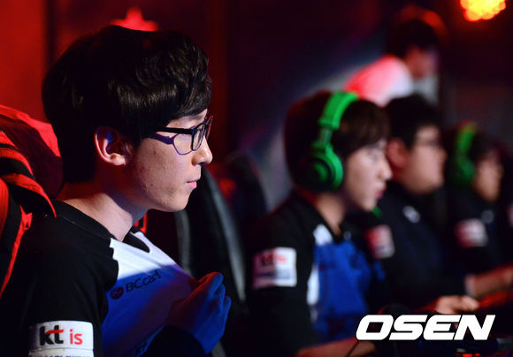 [사진]KT 불리츠 원상연,'CJ 블레이즈와 명승부 진땀나네'