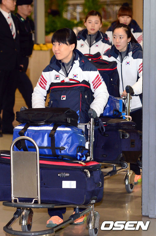 [사진]신미성,'언니를 따르라'