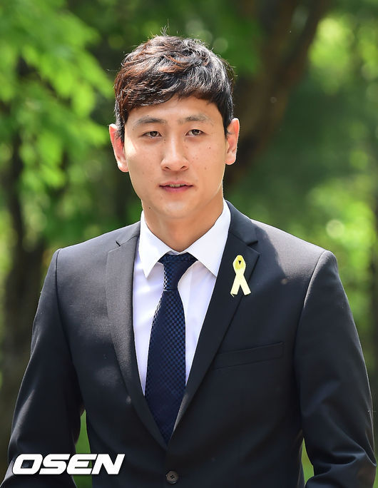 지동원, “월드컵에서 잘해서 BVB로 간다”