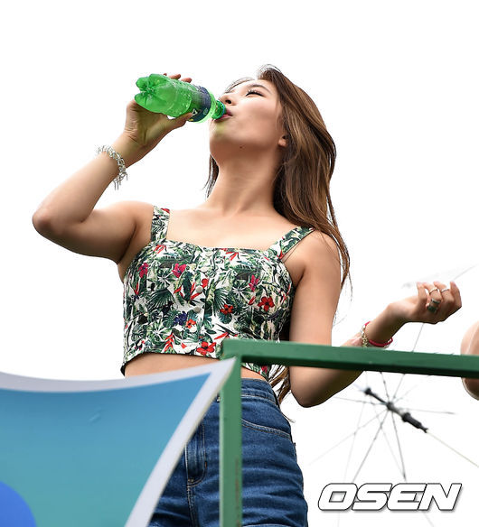 [사진]수지,'아 시원하다' - OSEN
