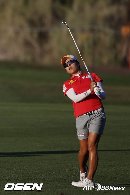 이미향 9홀에서 27타 타이기록, LPGA투어 JTBC 파운더스컵 1R
