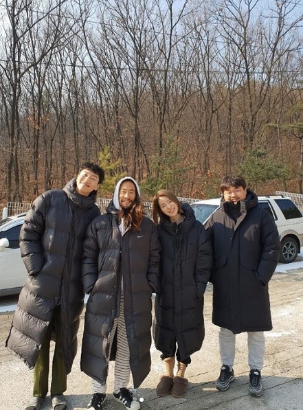 "장발 류승범x귀여운 이광수"..임지연, '타짜3' 촬영 현장 공개 [★SHOT!] - OSEN