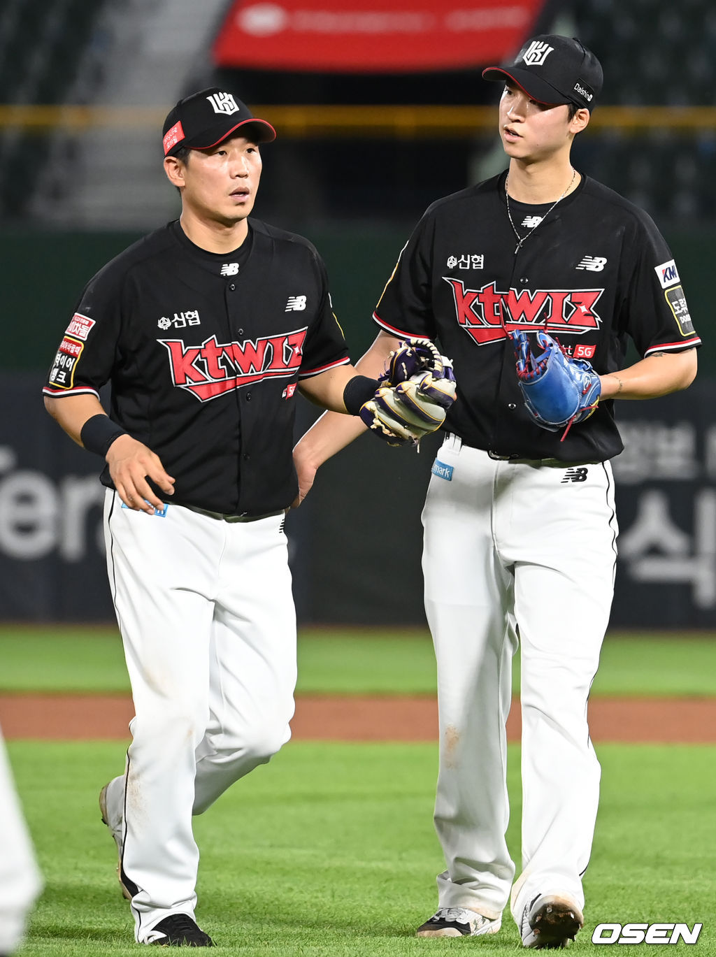 KT 위즈,'선발부터 공수까지 모든 게 완벽했던 합' [김성락의 Knock Knock]