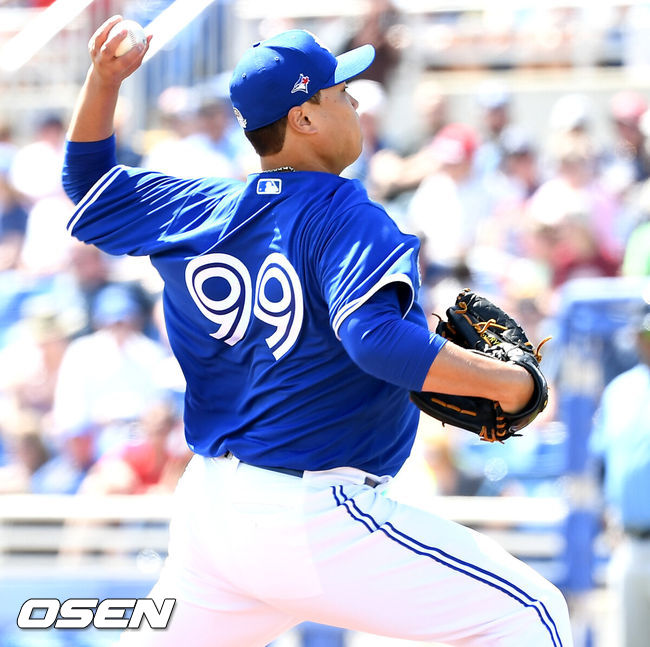 "류현진 눈부신 회복세, 대망의 MLB 복귀 눈앞…기쿠치는 불펜 어울려" MLB.com
