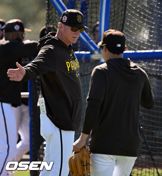 김하성, MLB 전체 3위 쾌거 "한국에서 나온 적 없는 선수…환상적이다" 한국 개막 반긴 SD 감독 또 극찬