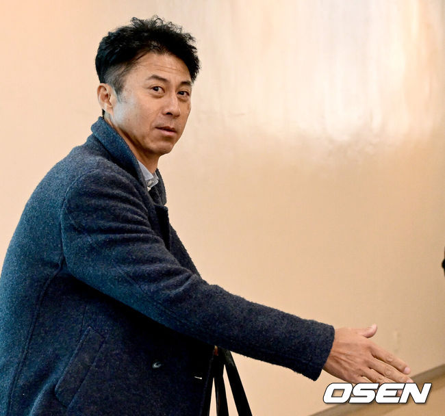 "은퇴는 아직 이르다, 2년은 충분히 더…" 한화는 42세 김강민이 꼭 필요하다, 대체 왜?