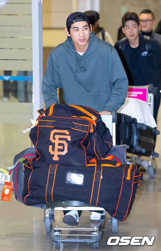 "이정후와 오타니를 비교하는 것은 아니지만…팬들의 분노, 절망감 달랬다" SF 언론