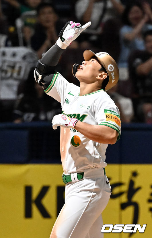 ‘ML 계약 확신있나’ 송성문, 김하성 도운 에이전스와 계약한 이유 “ML 도전 밝히기 전부터 러브콜 받았다” - OSEN