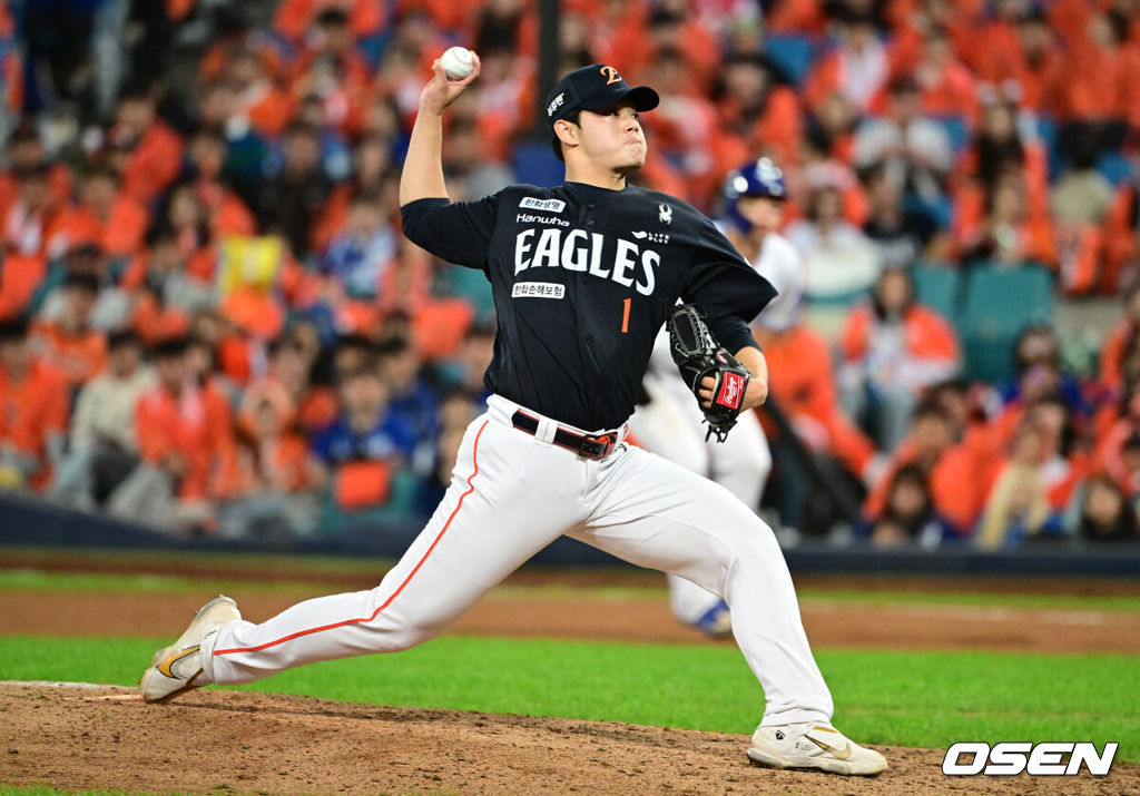 '폰와류 15실점' 무너졌는데 혼자 또 무실점이라니…문동주 역대급 지배력, 설마 5차전까지? "안 가는 게 좋다" [PO3] - OSEN