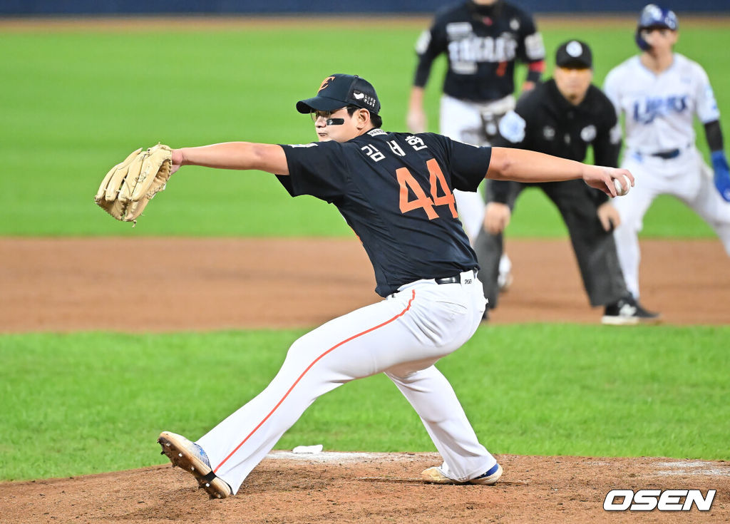 "볼 자체는 좋았다" 156km 김서현 구속 살아났는데…왜 또 홈런 맞았나, 김영웅은 직구를 예상하고 있었다 - OSEN