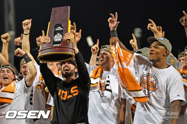 이정후 새 스승 파격이다! SF 프로경력 없는 대학 감독 전격 선임…왜 초보 사령탑에 지휘봉 맡겼을까 - OSEN