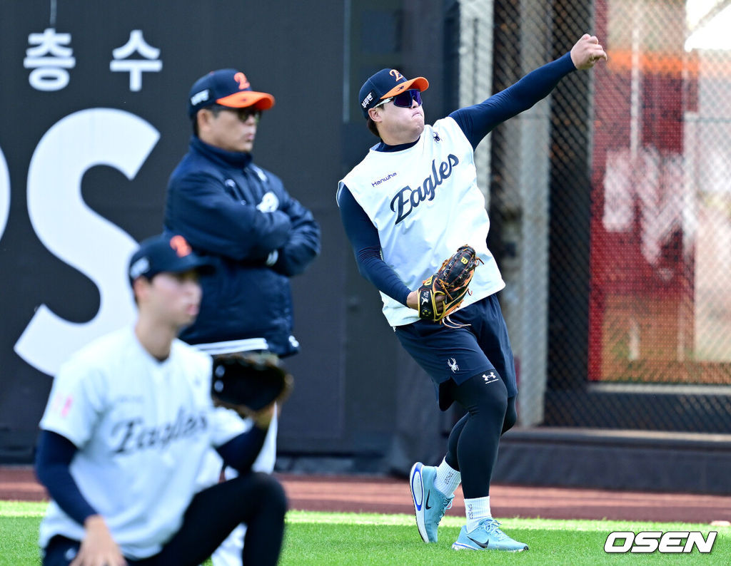 '류현진-정우주 미출전' 한화, 운명의 5차전 라인업 발표…선발 우익수 김태연 나선다 [PO5] - OSEN